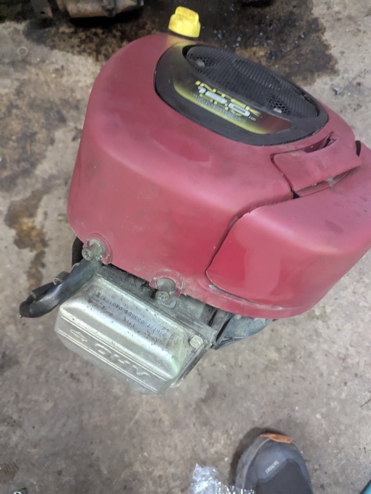 Briggs and Stratton Intek 18 HP Engine 3 1/8x1 inch crank Single ...
