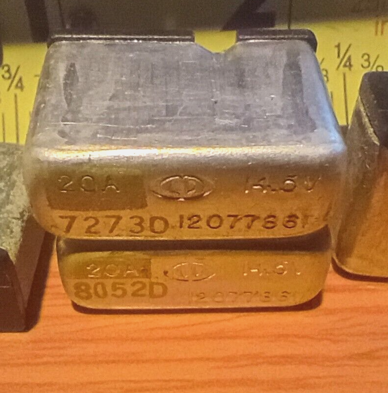 # 12077861 Automotive Circuit Breaker Fuse 20A OEM Standard Dominican ...