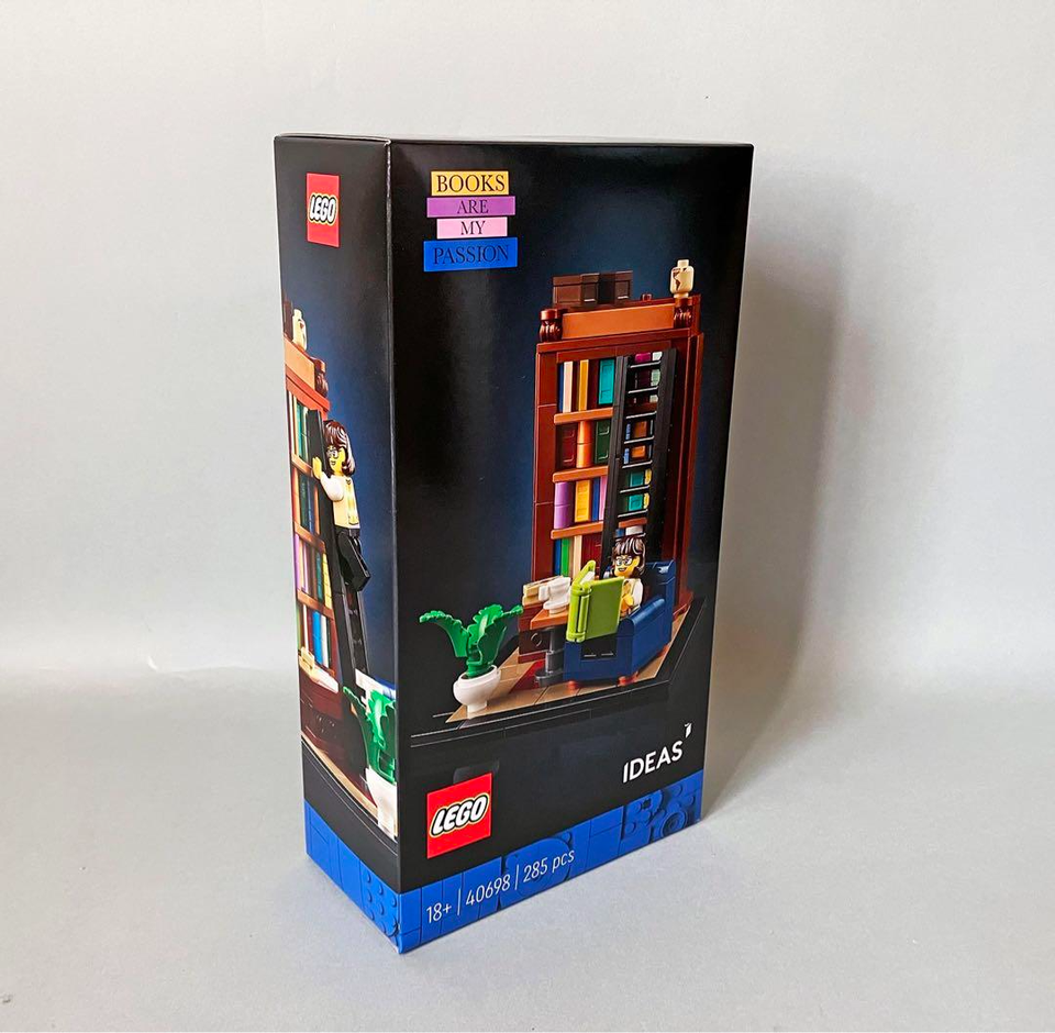 LEGO Ideas Bookshelf Set 40698 285 Pieces | eBay