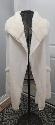 NWT Le Moda Ivory Fleece Collar Cape Poncho Vest Jacket Pockets Womens ...