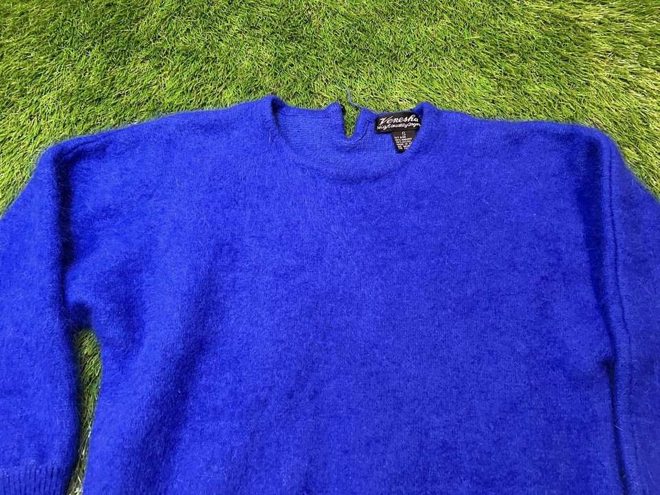 Vintage VENESHA High Quality 80% ANGORA Lined Fuzzy BLUE Christmas ...