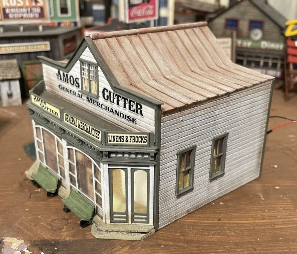 HO Train Model LIGHTED Built & Weathered HYPER-DETAILED Amos Cutter ...