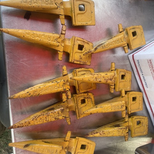 Lot of 9 Triumph L-5936 Sickle Mower Bar Cutter Teeth JD John Deere ...