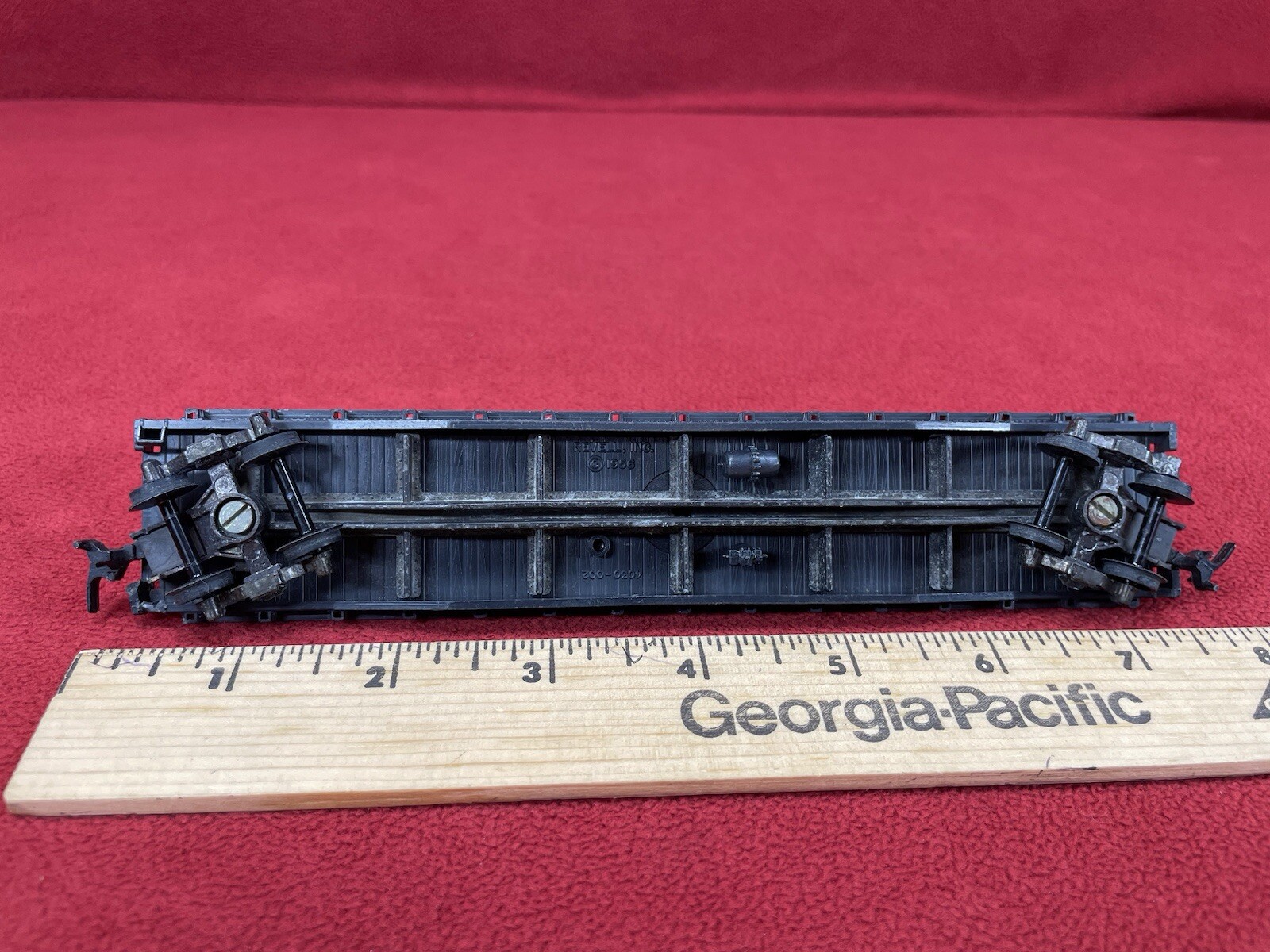 Lionel-Gilbert-Ho-Revell & Atlas Train Set Lot Engine- Towers-Building ...