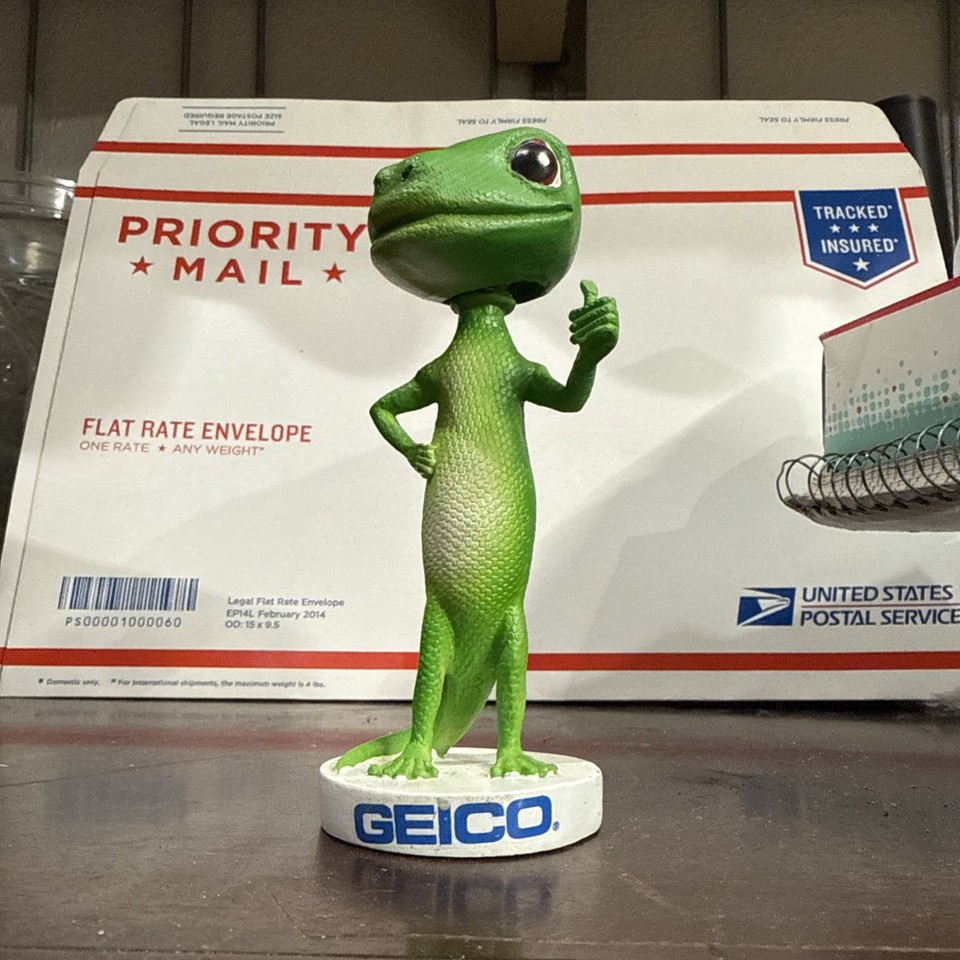 Geico Gecko Thumbs Up Bobblehead Nodder Official Company Mascot Desktop ...