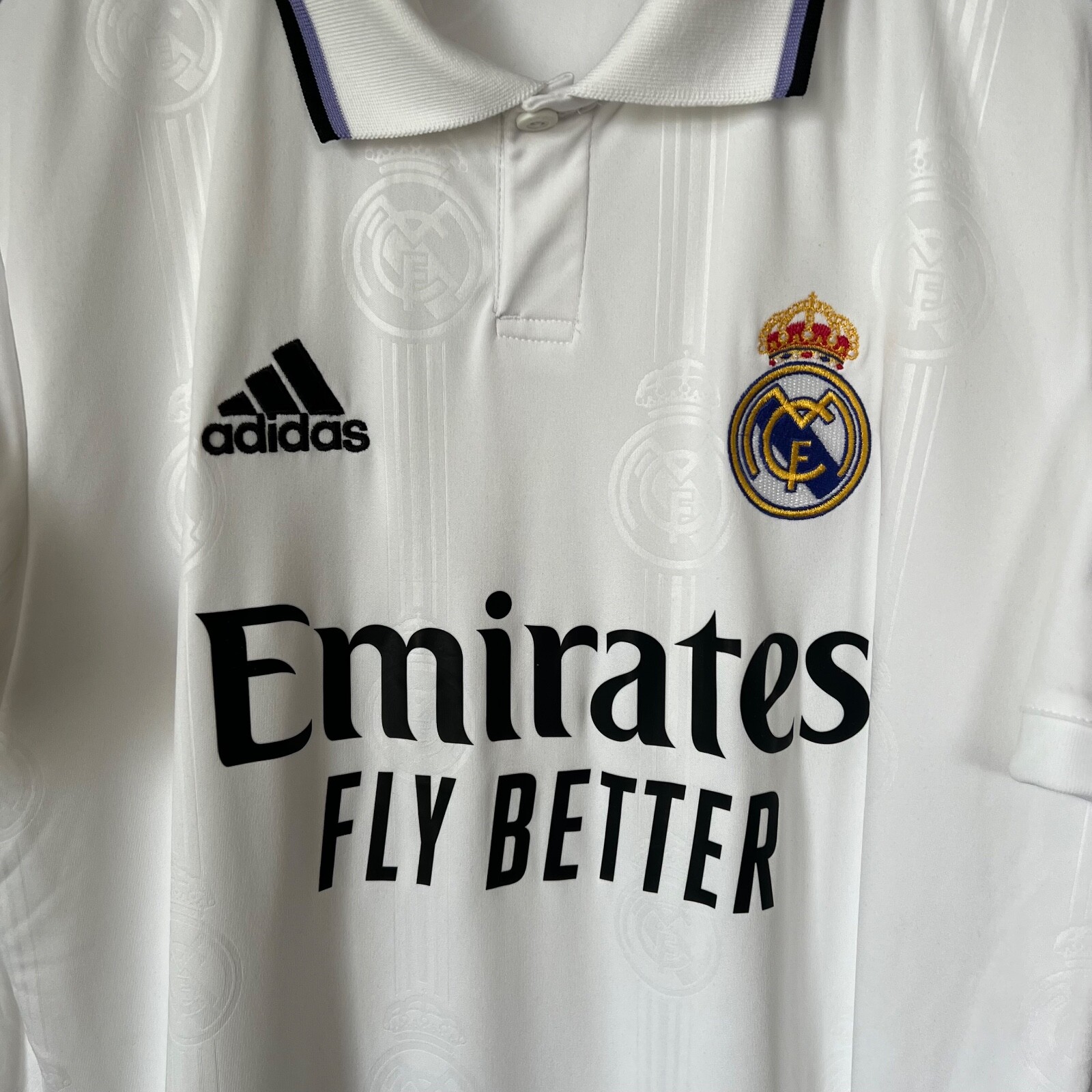 adidas Real Madrid Home Jersey 2022-23 HF0291 | Foot Kits UK - Compare ...