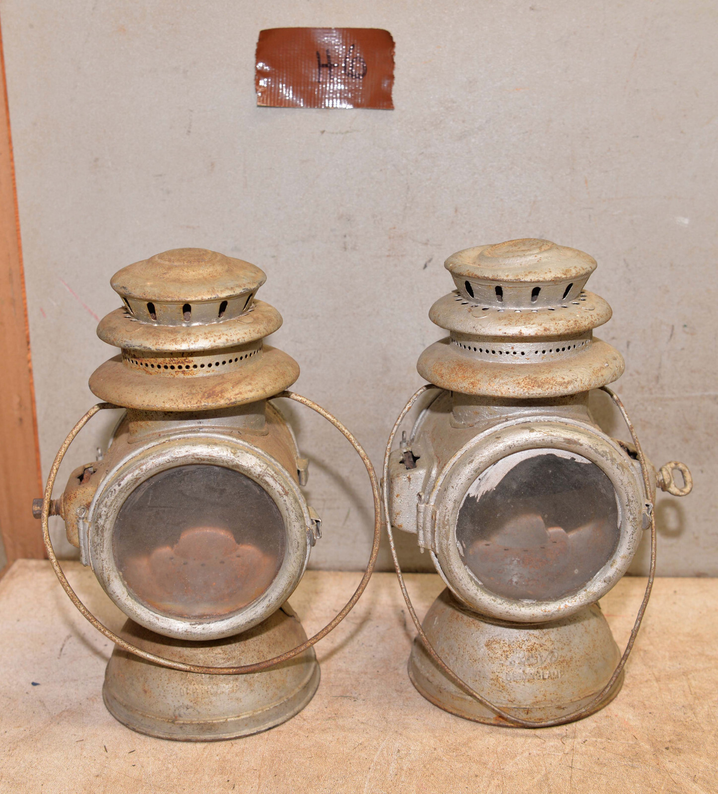 2 Rayo kerosene driving lamp light lantern Ford Model T carriage ...