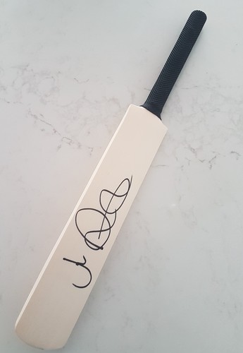 JOE ROOT SIGNED MINI CRICKET BAT COA AUSTRALIA CLARKE WARNE VIV ASHES ...