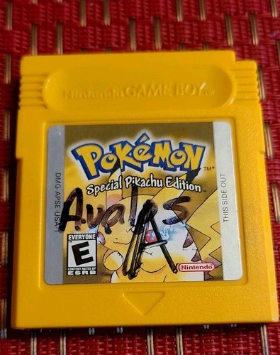 Pokémon Yellow Version: Special Pikachu Edition (Game Boy Color 1999 ...