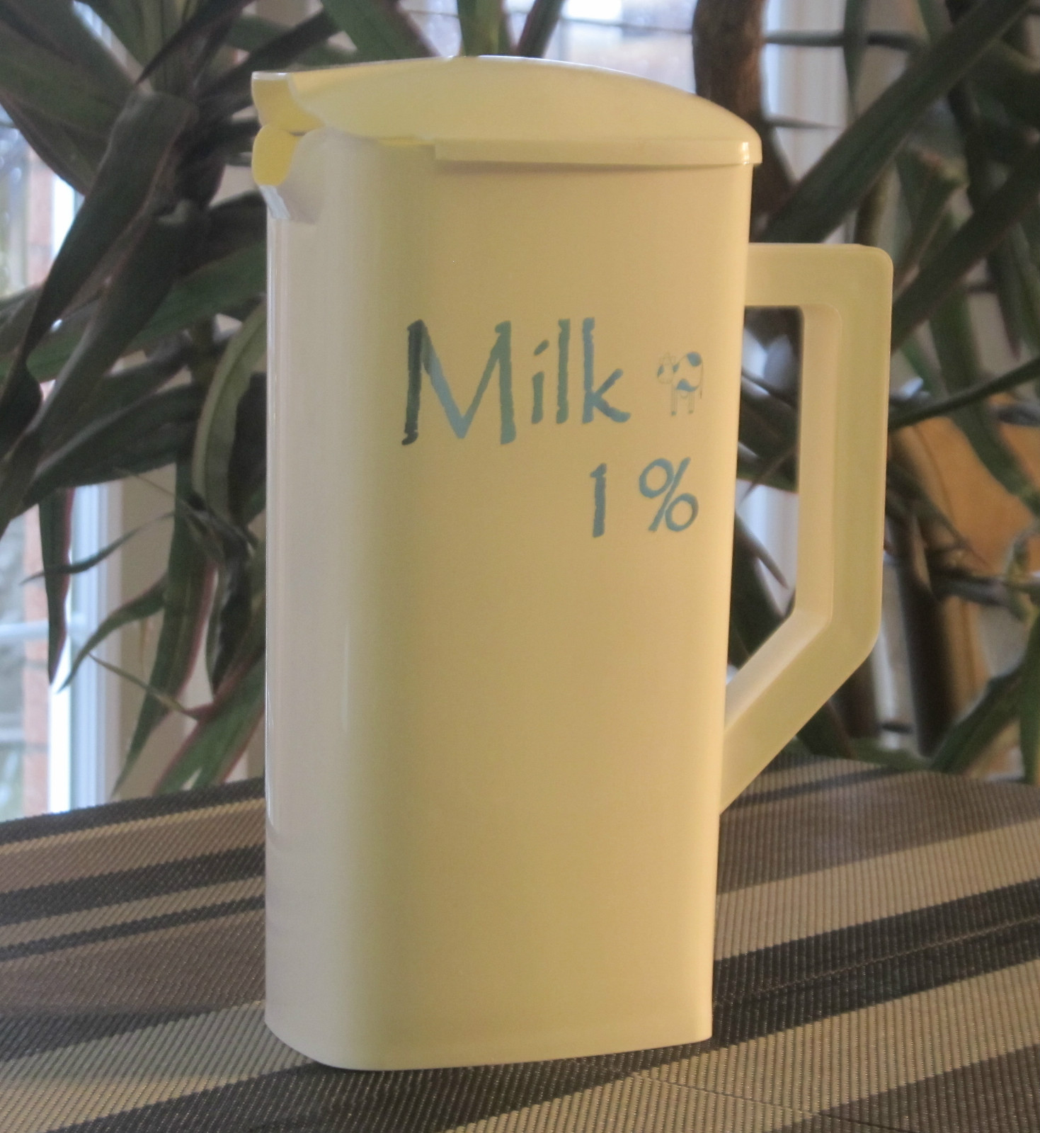 Milk Bag Package - 2 Milk Bag Pitchers,1 Milk Bag Organizer & 2 Milk ...