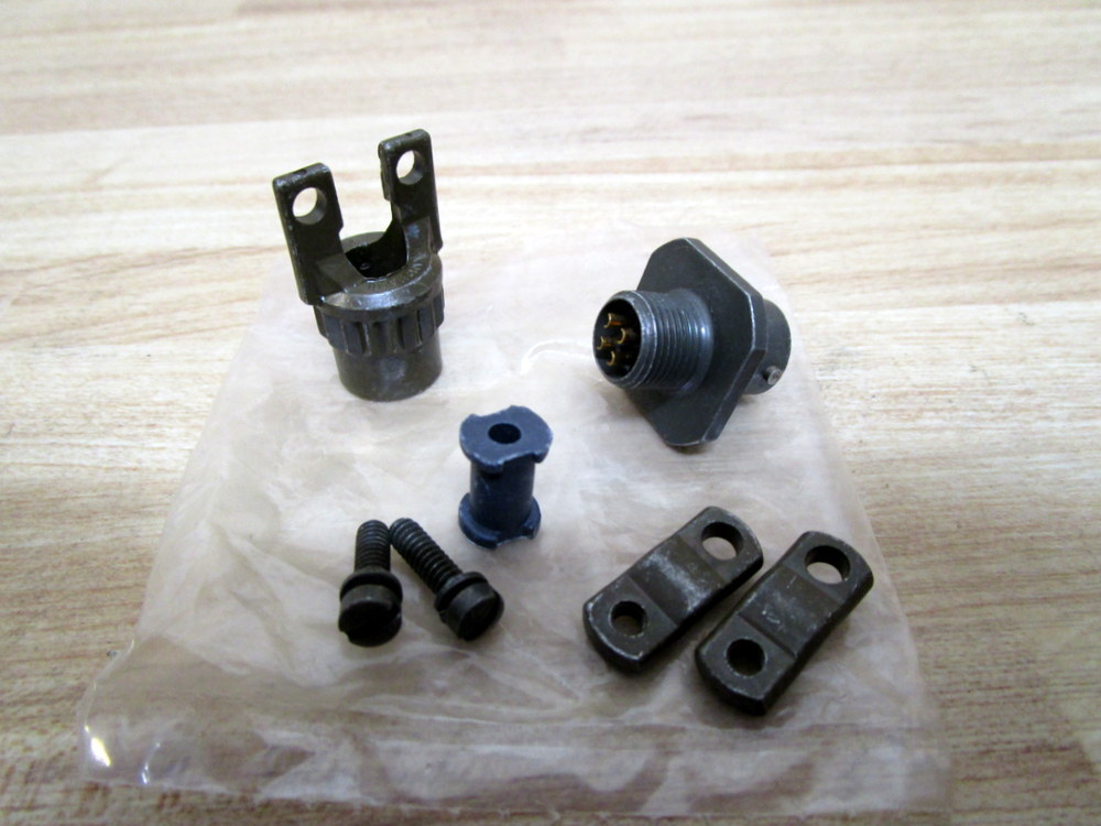 Amphenol Industrial PT01A-8-4S Circular Connector Socket General Duty ...