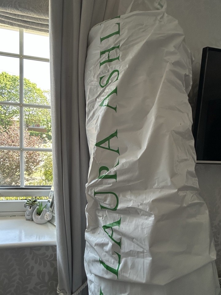 Laura Ashley Lewes Rug 180 X 260cm In French Grey. Brand New With Tags ...