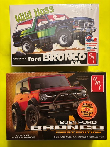 PAIR OF FORD BRONCO MODEL KITS-OLD & NEW 2021-80S AMT 1/25 SCALE NEW ...