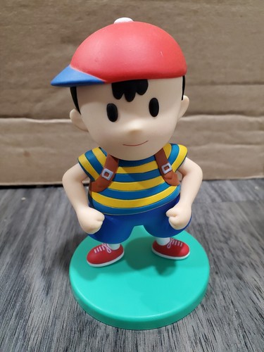 EarthBound Mother 2 NESS Banpresto Mini Figure | eBay