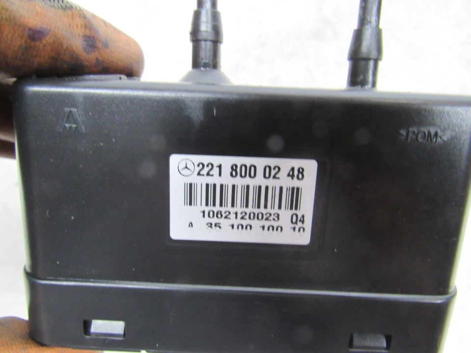 W221 2007 Mercedes s550 rear seat lumbar vacuum pump 2218000248 control ...