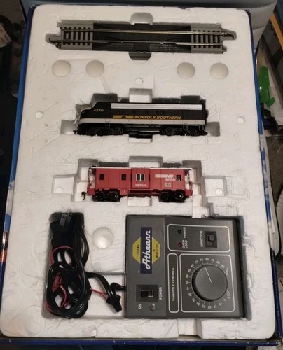 Athearn Go Scale War Bonnet Norfolk Southern Train Set | eBay