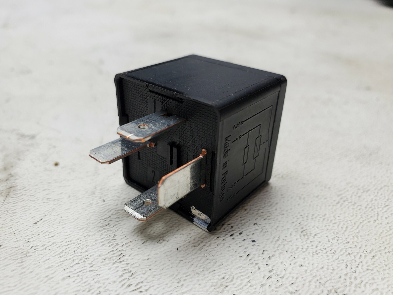 MULTIFUNCTION RELAY # 645 AUDI A3 A4 ALLROAD A5 Q5 A6 A7 VW ATLAS ...