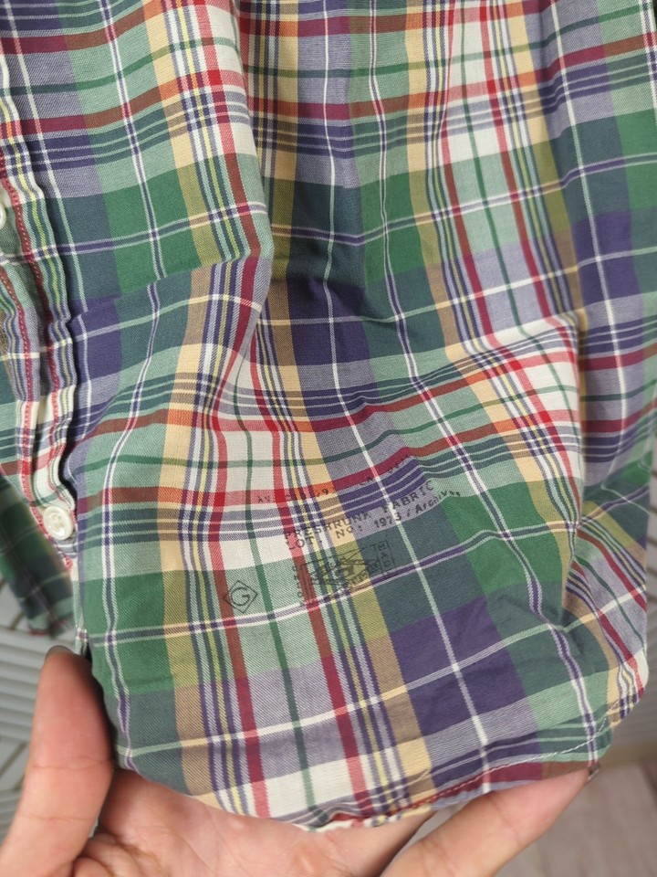 BARNEY'S CO-OP GANT RUGGER Men's The Hugger Plaid Cotton Button Up LS ...