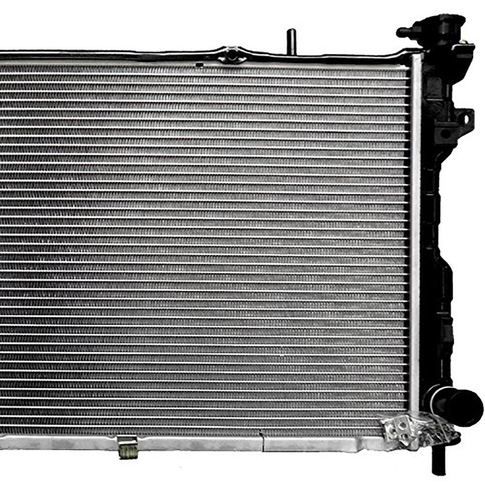 Radiator w/Oil Hose Clamps Kit For 2005-2007 Chrysler Town & Country ...