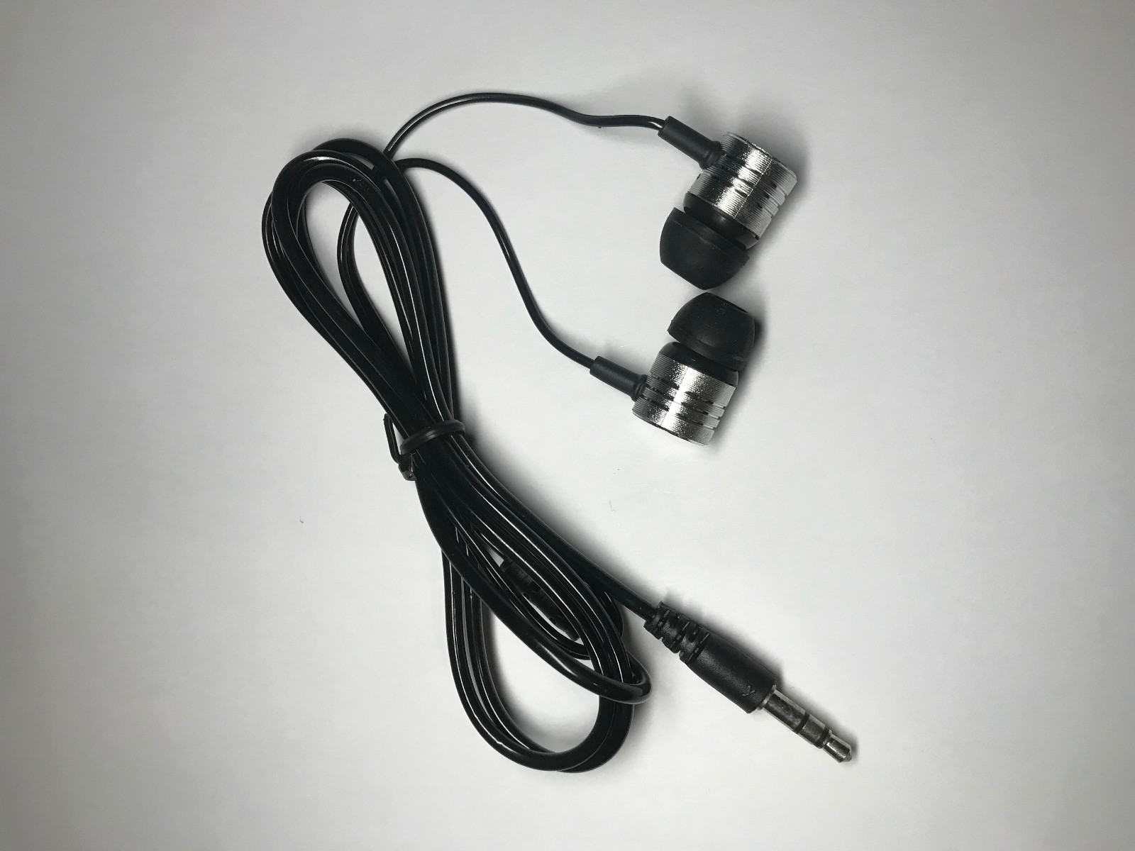 Lot of 100 Black/Silver Earbuds / Headphones (3.5mm) - Individually ...