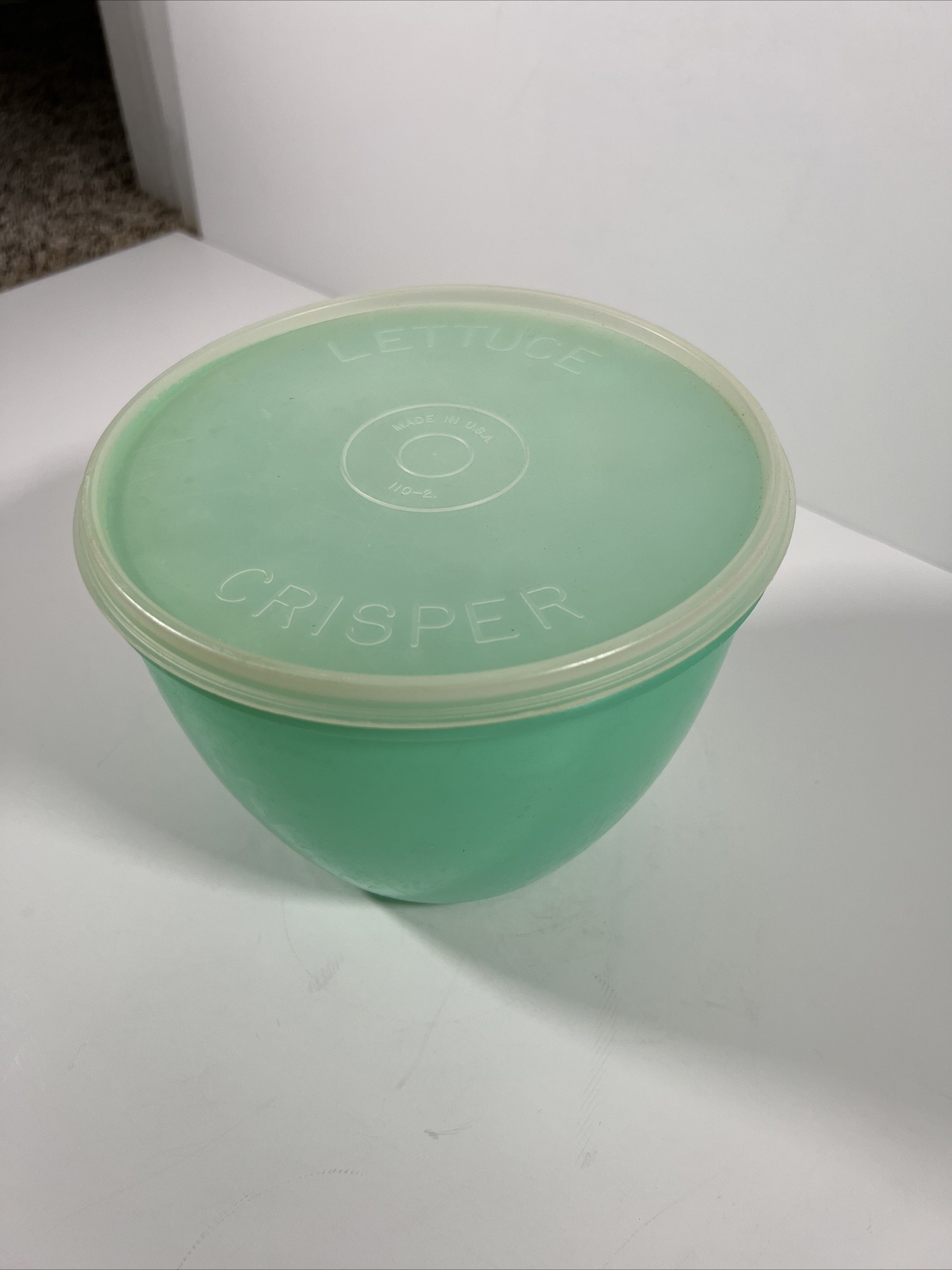 Tupperware Lettuce Crisper 110-1 with Lid 110-2 NO Spike | eBay
