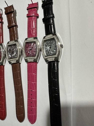 Take Lot Of 5 genevex watches For $55 Get 1 Blk One Missing A Jewel ...