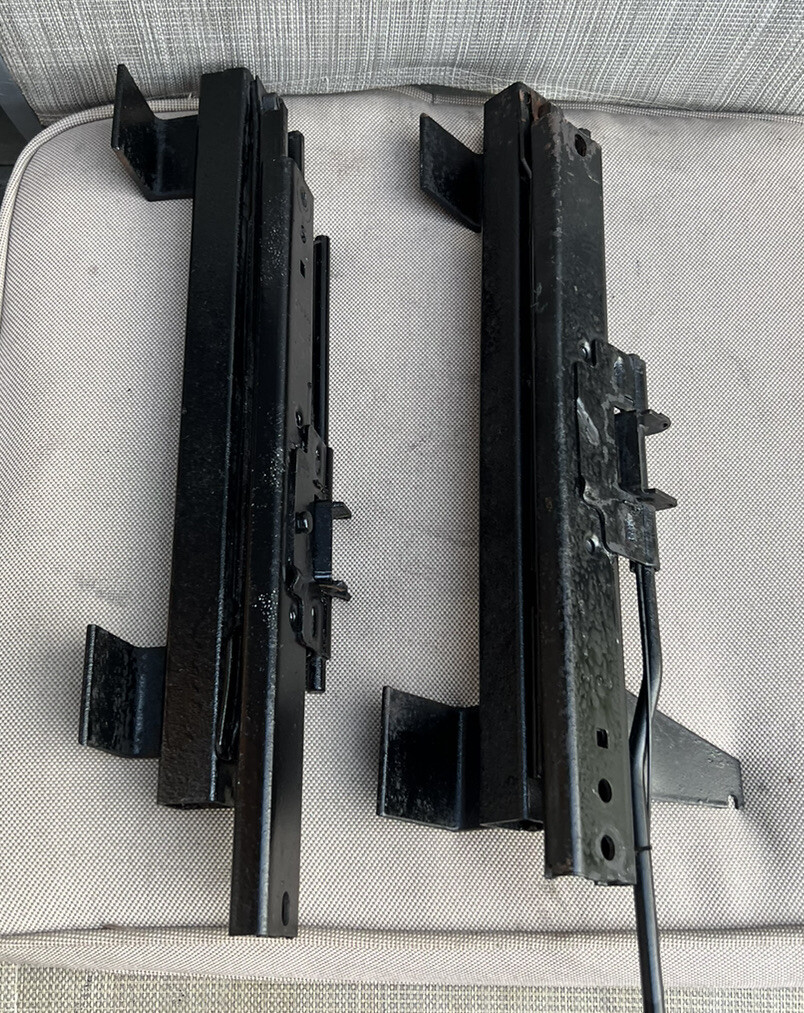 FORD XR-XT-XW-XY-XA-XB-XC HOLDEN EJ-EH-HD-HR-HK-HT-HG-HQ-HJ SEAT ...