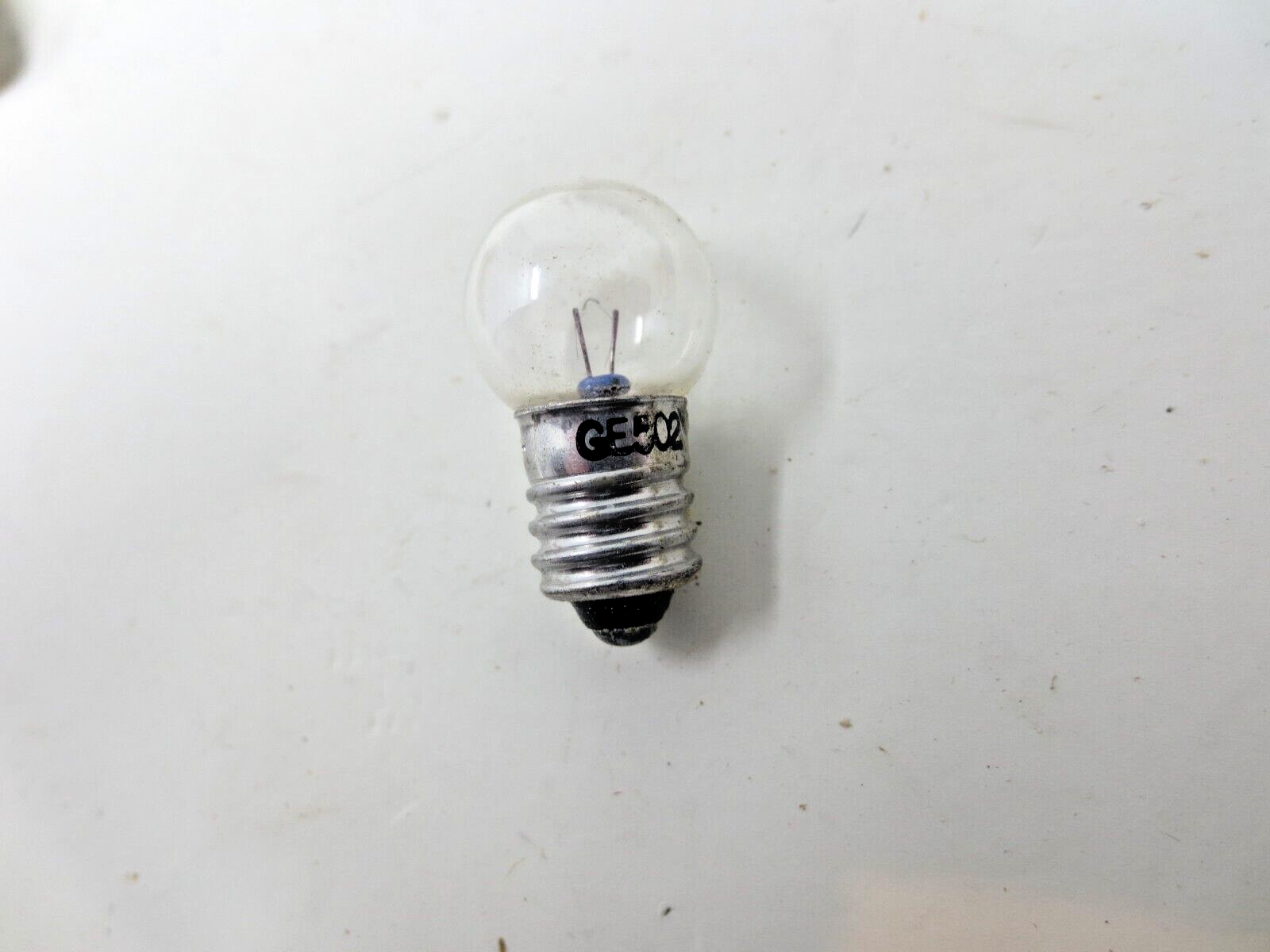 SYLVANIA 502 MINIATURE LAMP BULBS -QTY OF 9 | eBay