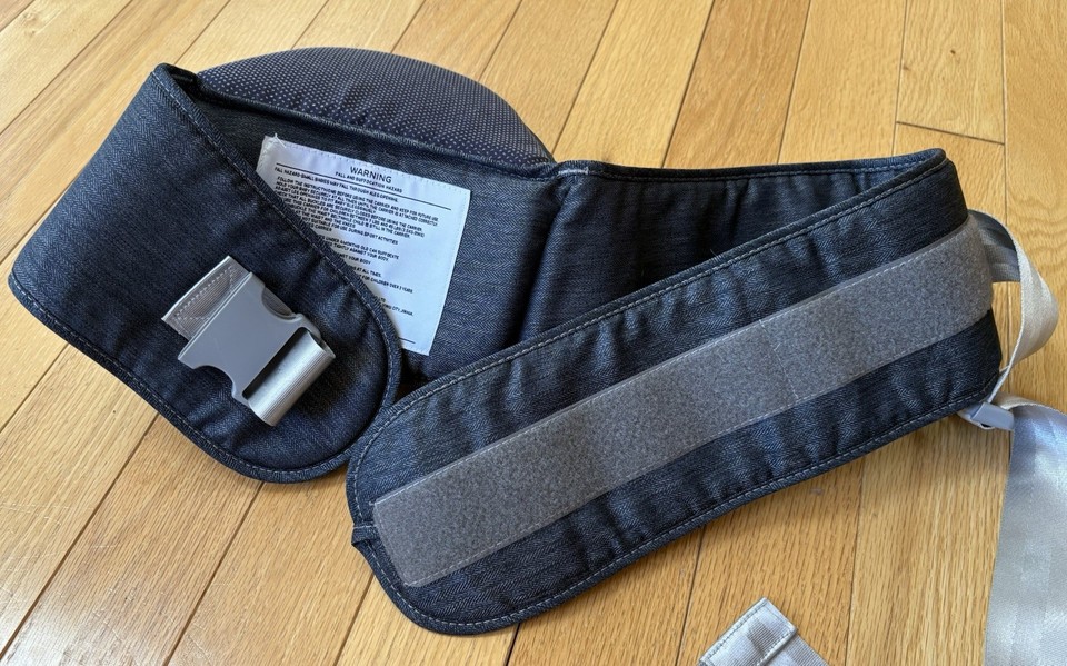 Hip Seat Baby Carrier Gray with Storage Pocket Buckle Closure Medoboo ...