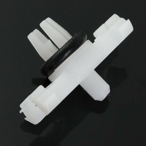 30X Top Roof Rain Gutter Moulding Trim Fastener Clip For BMW E46 ...