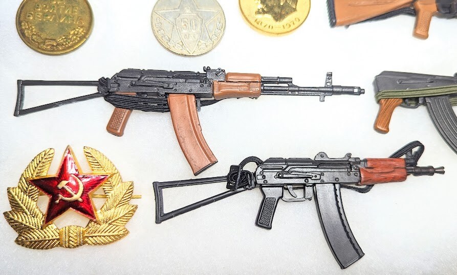 Vintage Russian Militaria Memorabilia Shadowbox w Medals Patch Pin ...
