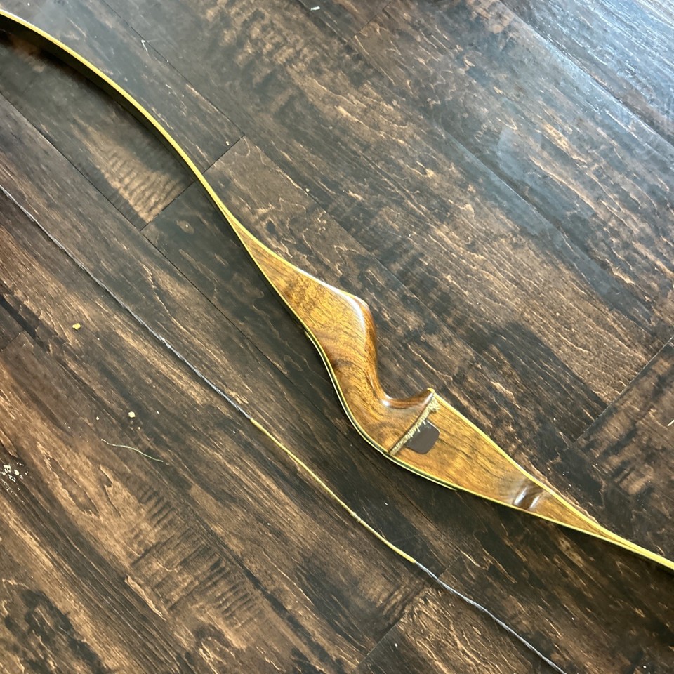 VTG BEAR KODIAK HUNTER LH RECURVE BOW 50# PULL 60 AMO". BEAUTIFUL BOW ...