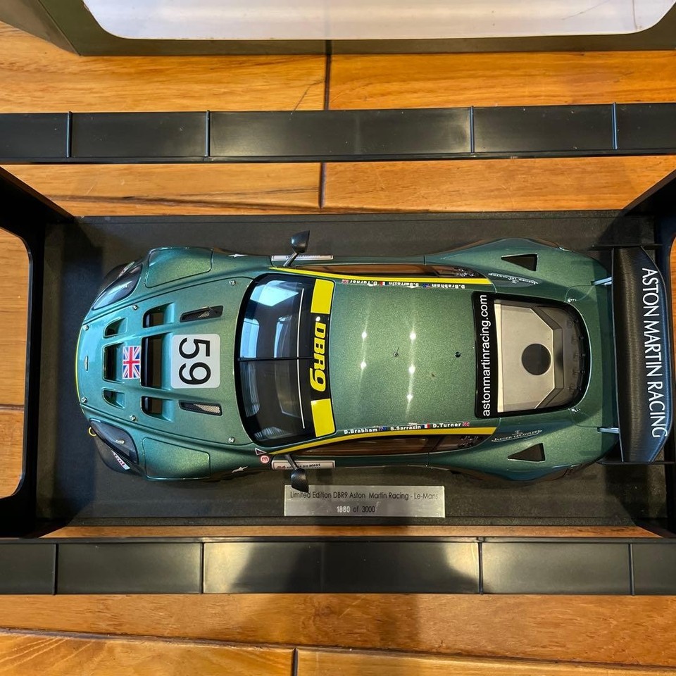 AUTOart Aston Martin Racing DBR9 Limited Edition 1/18 Scale Model Car ...