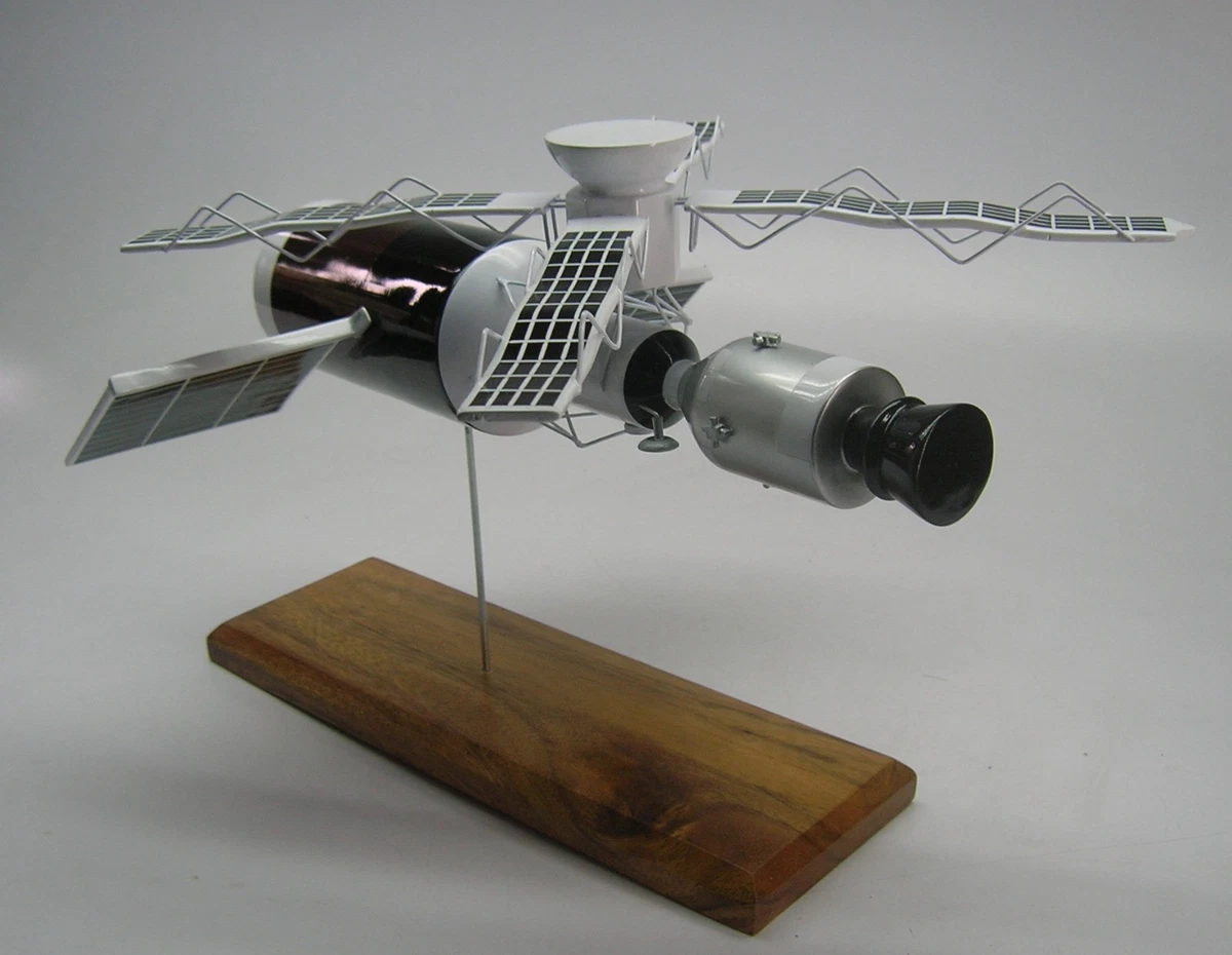 Nasa Skylab Space Station Models