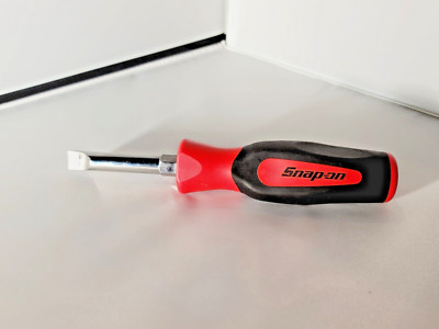 Snap-on Large Marine Aircraft Plug FLAT Slot Screwdriver RED Plastic ...