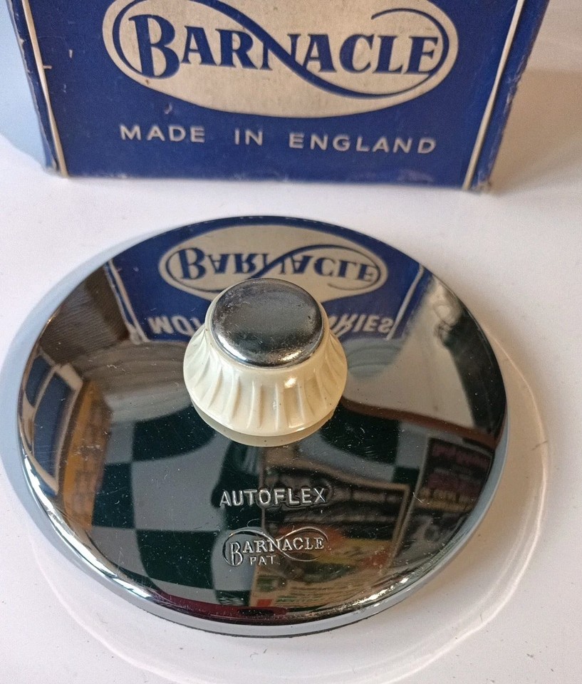 Vintage Autoflex Barnacle Pat Suction Tax Disc Holder – Chrome ...