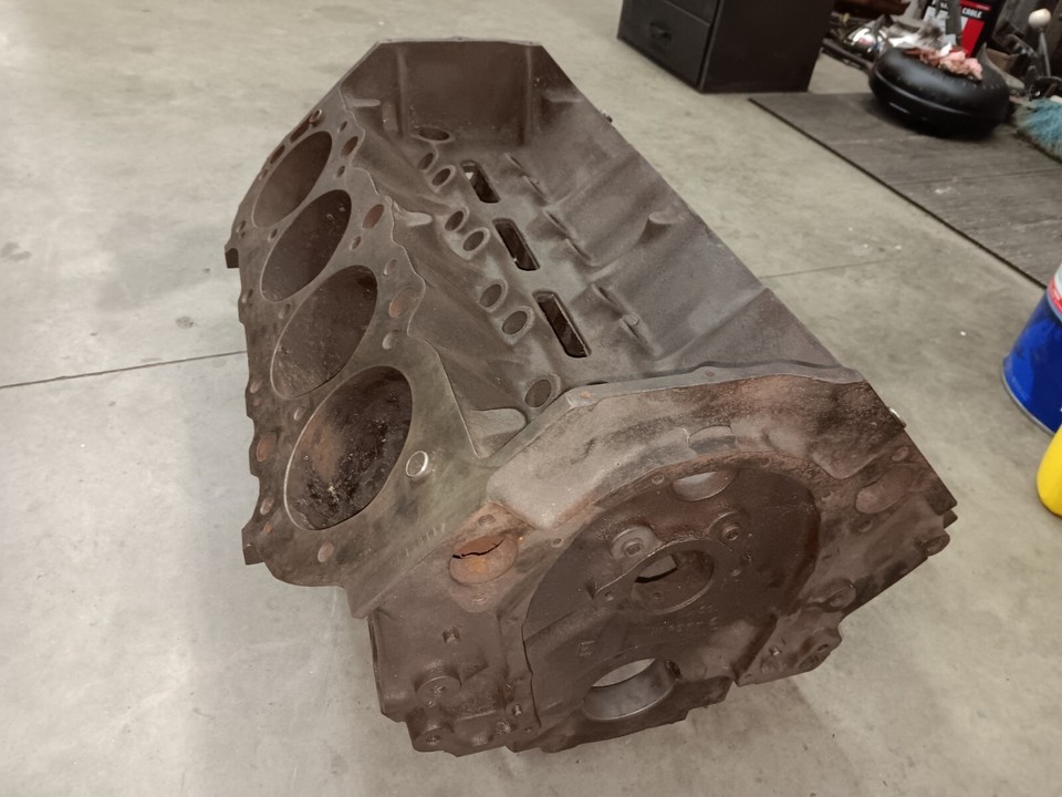 1970 BBC CE Counter Exchange L78 396 402 4-Bolt Main Block 3969854 854 ...