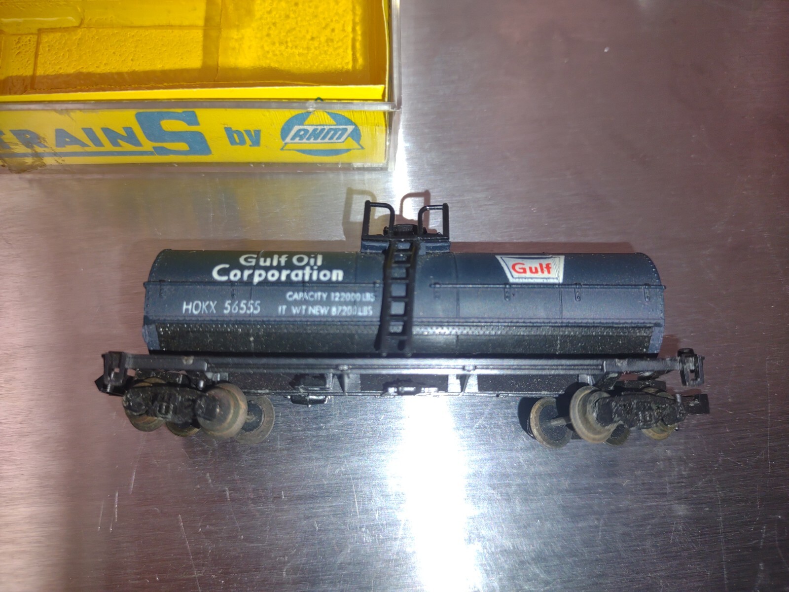 AHM Minitrains 4344 Gulf Oil Corporation Tank Car In Container N Scale ...