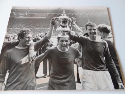 EVERTON FC 1966 FA CUP FINAL RARE PRESS PHOTO MIKE TREBILCOCK + BRIAN ...
