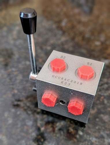 OCUKAC2318 HYDRAULIC PATTERN CHANGER SAE CONTROLS TO JOHN DEERE ...