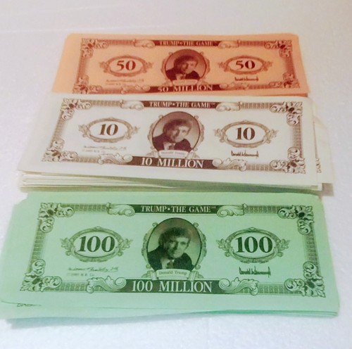 1989 Rep. Money Vintage The Donald Trump Board Game: 48-100s, 43-50s ...