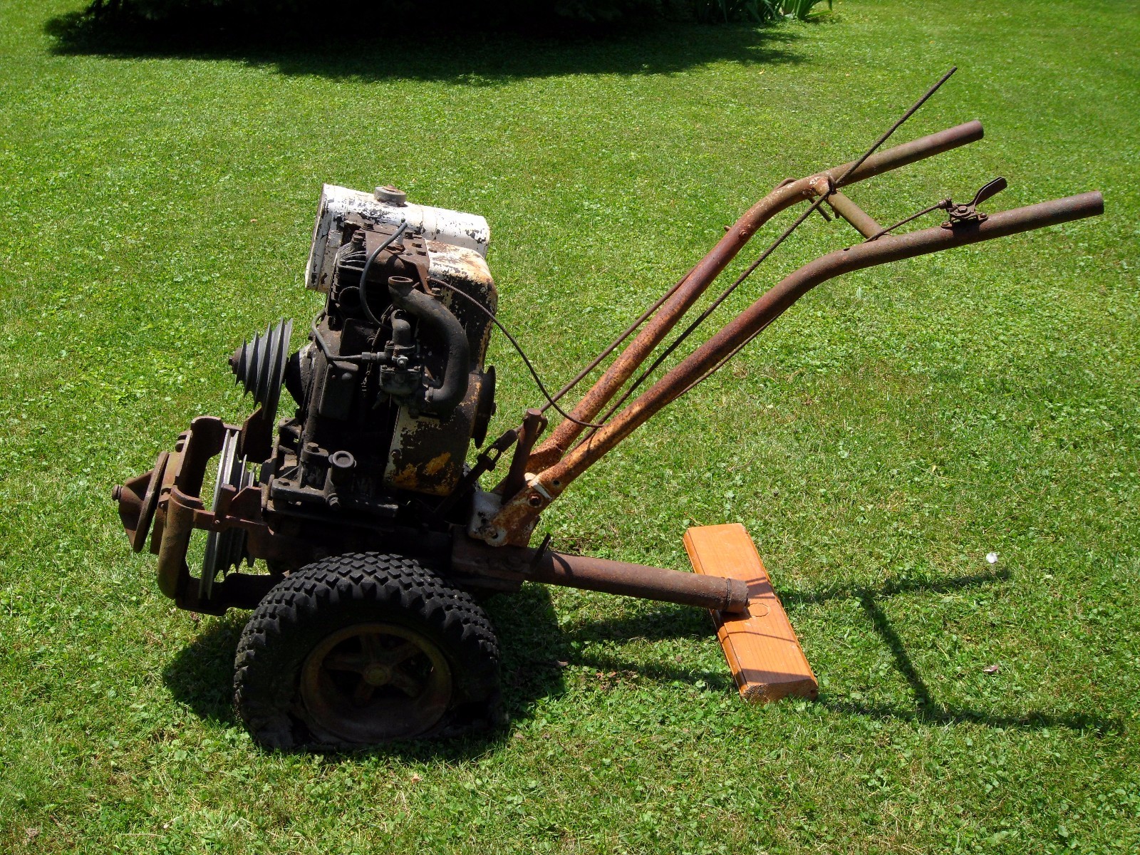 Antique Vintage ROTOTILLER ROTO-ETTE Model 2, 3 Troy-Bilt - For Parts ...