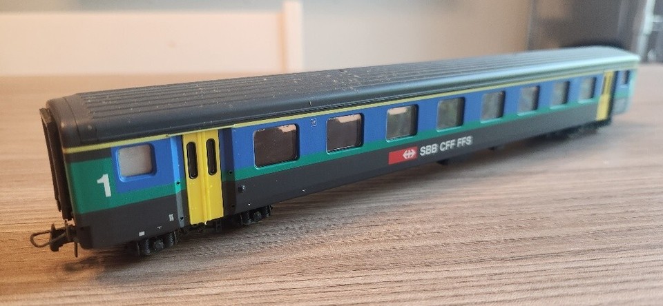 ROCO AUSTRIA, SBB CFF FFS 1st CLASS pas. coach, HO DC, Item # D19. | eBay