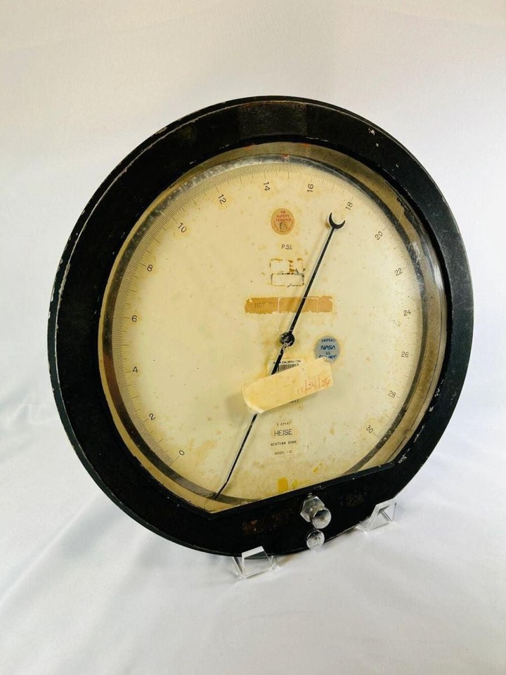 NASA Space Shuttle Low-Pressure Gauge | Authentic 1980s Heise ...