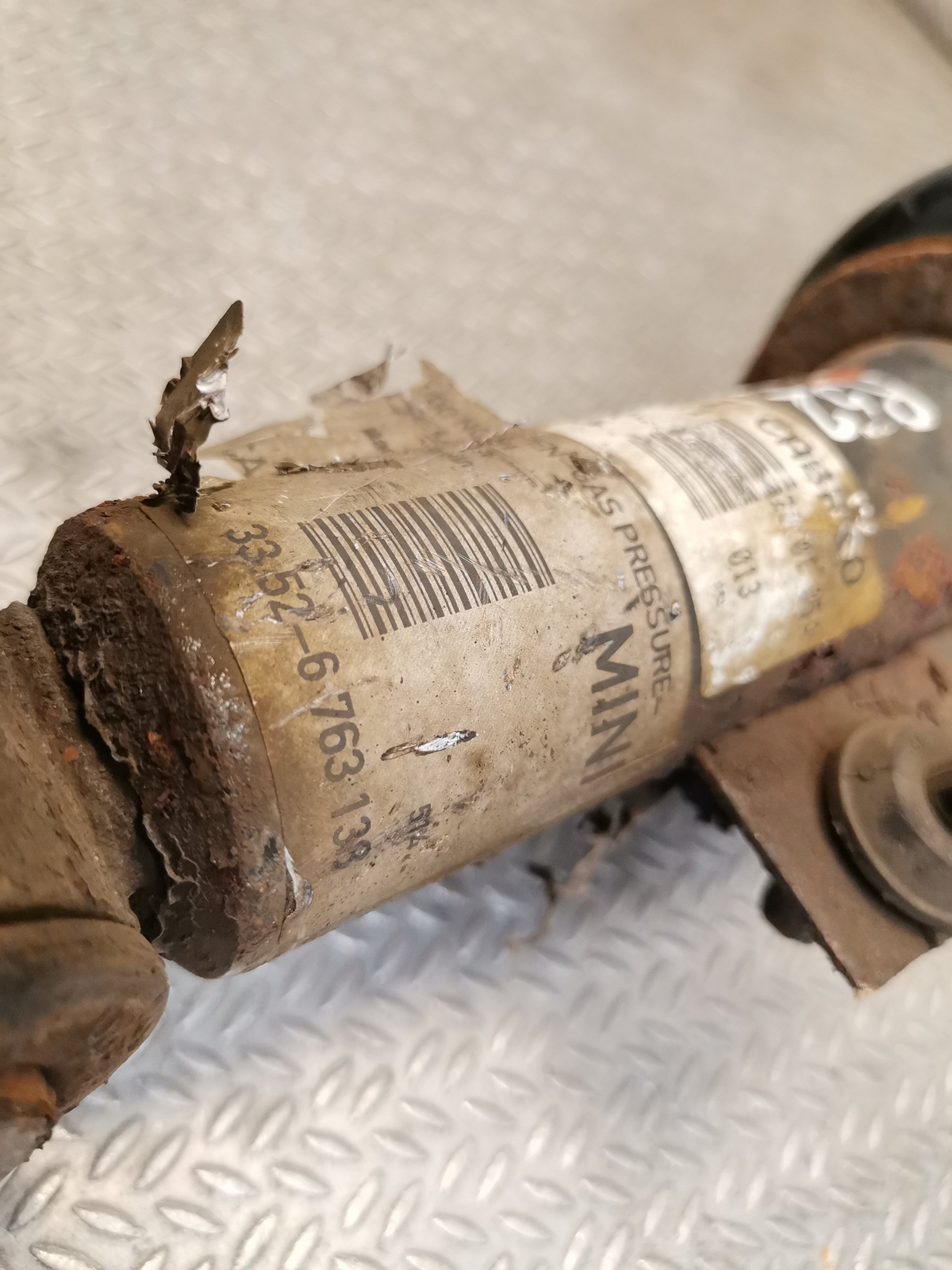 MINI COOPER R50 Rear Left Shock Absorber Strut 6763138 | eBay