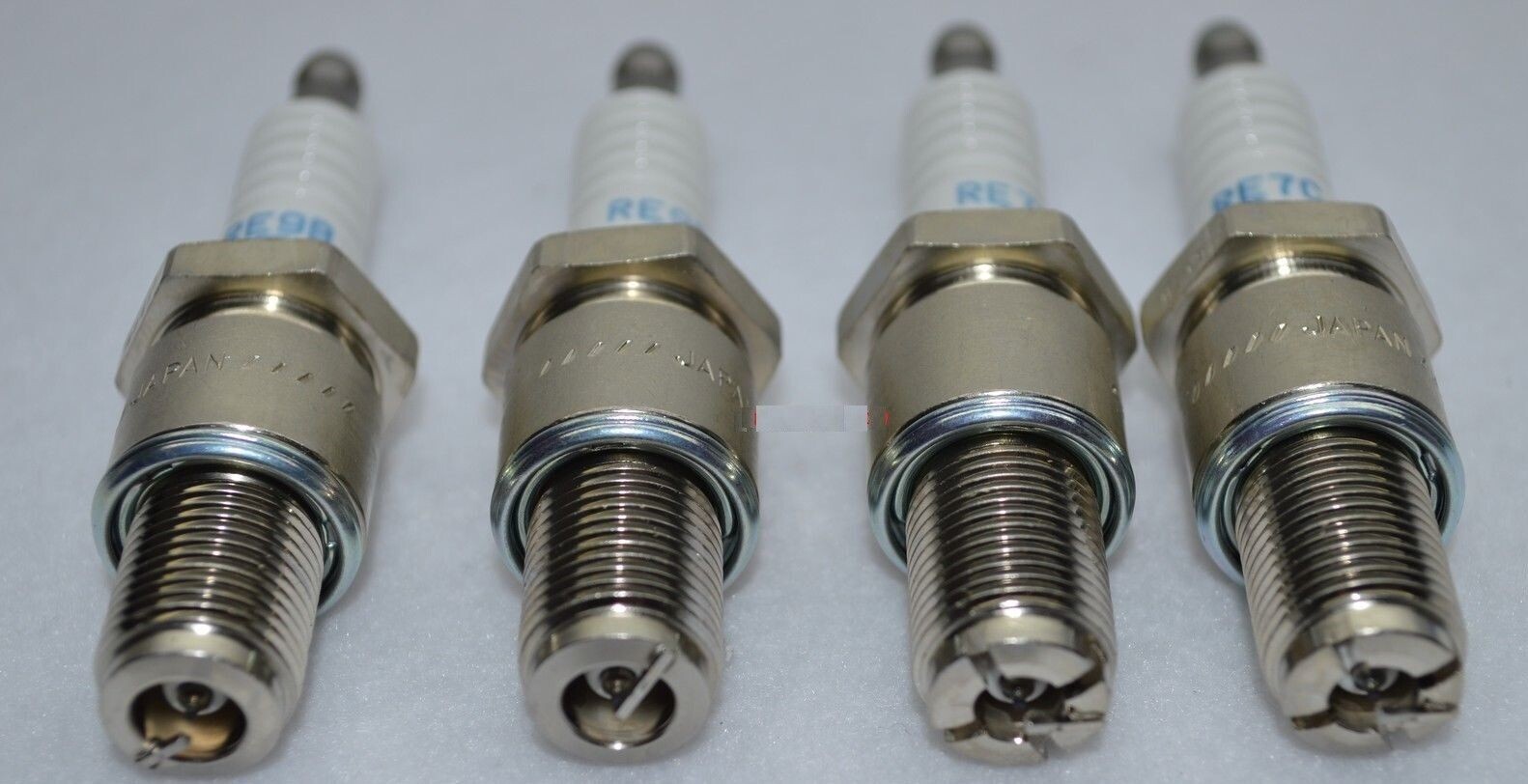 NGK Laser Iridium Spark Plugs (2) RE7CL Trailing (2) RE9BT Leading for ...