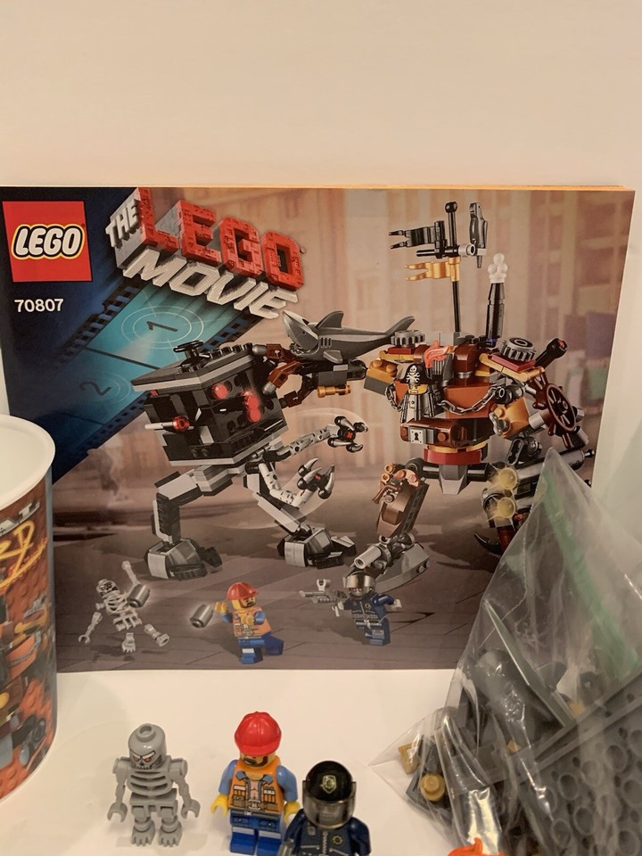 LEGO THE LEGO MOVIE METALBEARDS DUEL SET 70807 AND MCDONALDS LEGO MOVIE ...