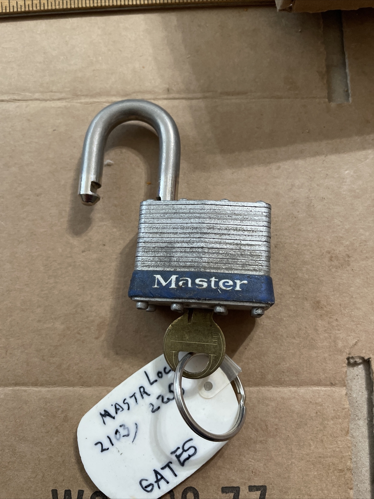 Master Lock Commercial Padlock No1 With 1 Key Heavy Duty See Photos #2 ...