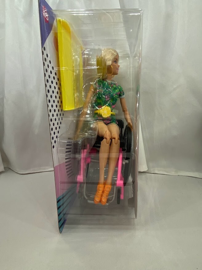 BARBIE FASHIONISTAS - #165 (2) - MADE TO MOVE - W/WHEELCHAIR - 2021 ...