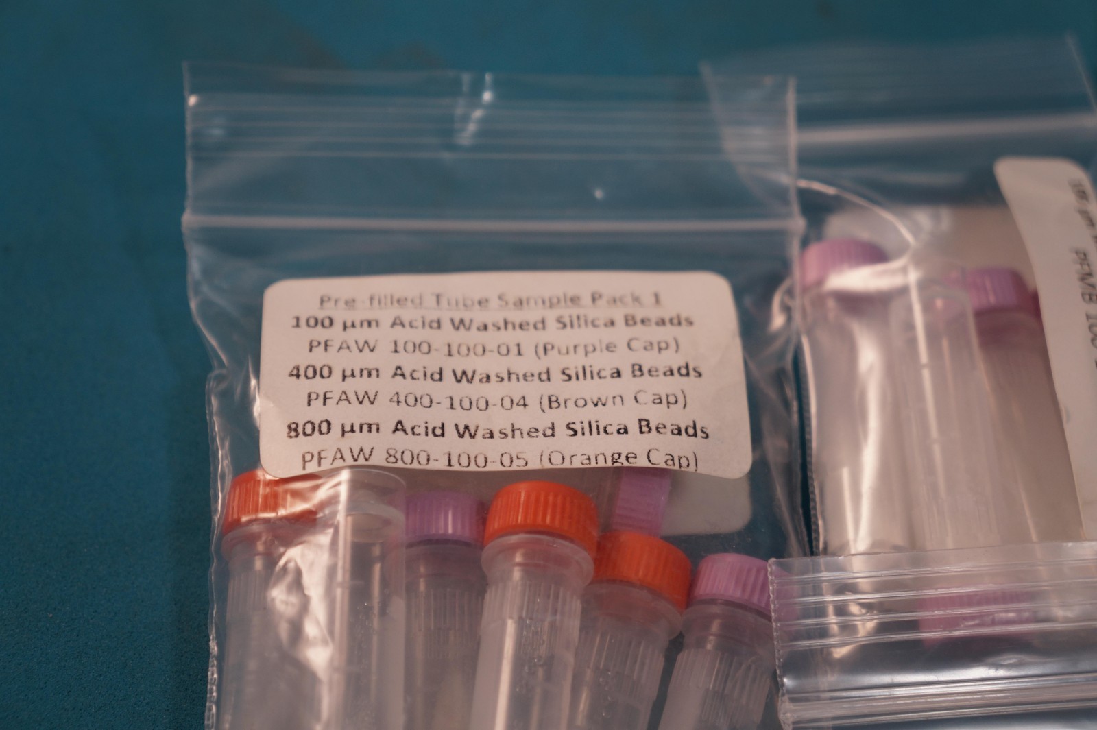 ZIRCONIUM AND SILICA BEADS FOR MICROBIOLOGY SAMPLER SET 28 VIALS ...